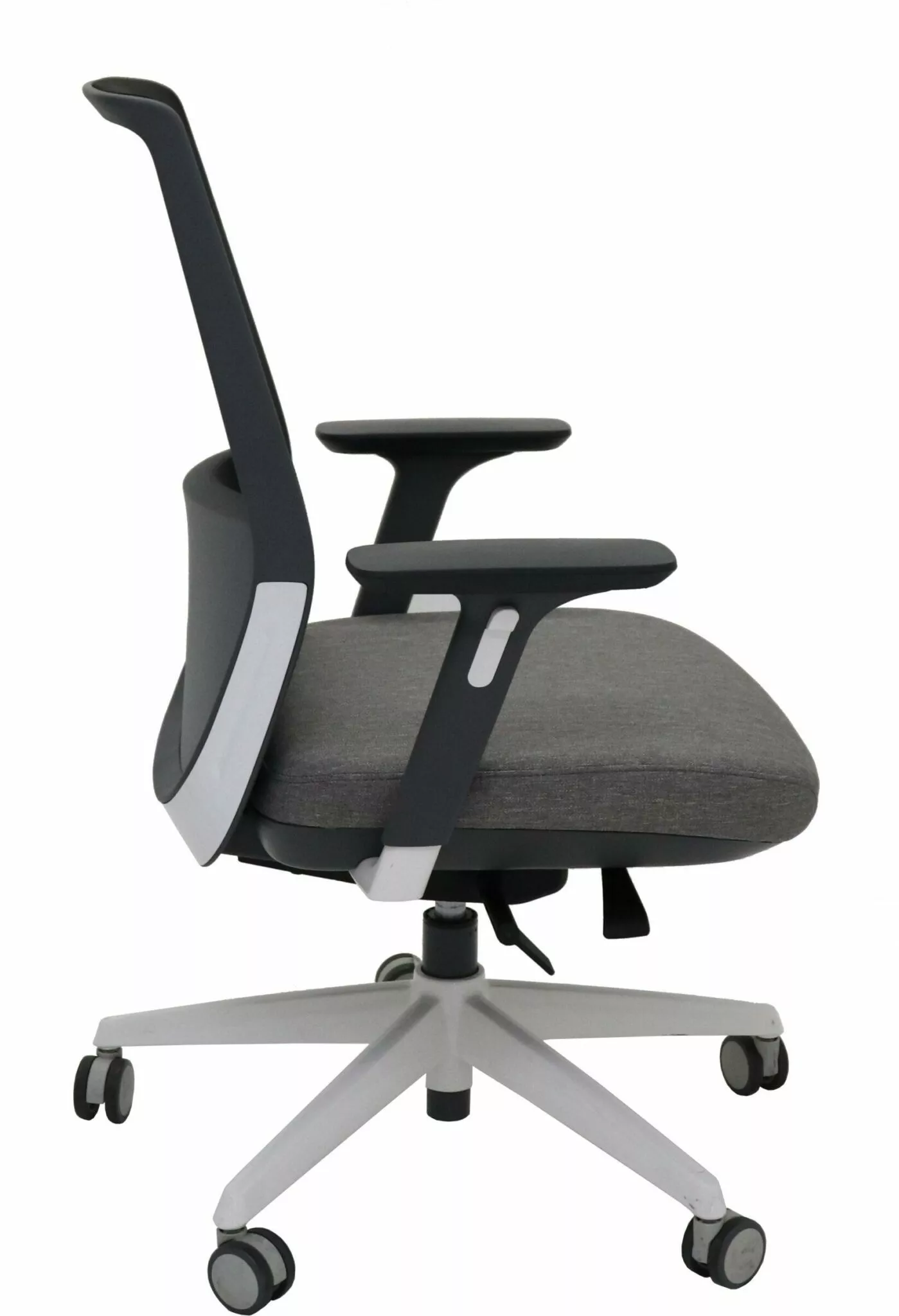 Egress Ergonomic Chair – IOF – Ideal Office Furniture Solutions